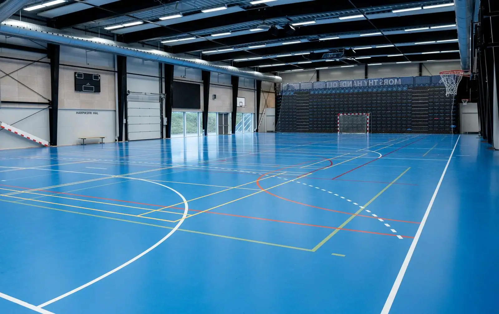 Haller og sale - Thyhallen